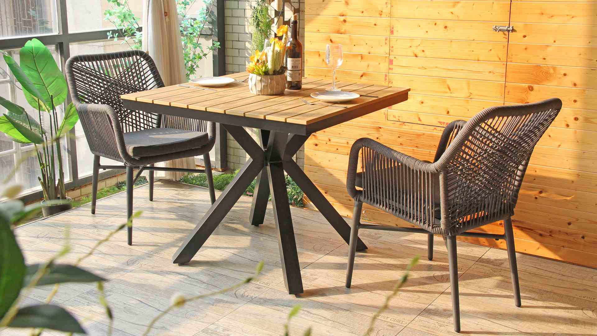 Exploring the Timeless Elegance of Mid-Century Modern Bistro Sets - CDG ...